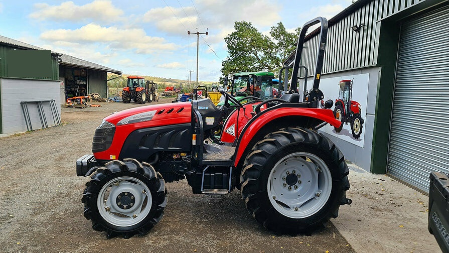 Traktor McCormick XM 551 | Auti.hr